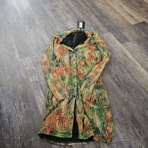 PrettyLittleThing | Dresses | Pretty Little Things Multi Snake Print ...